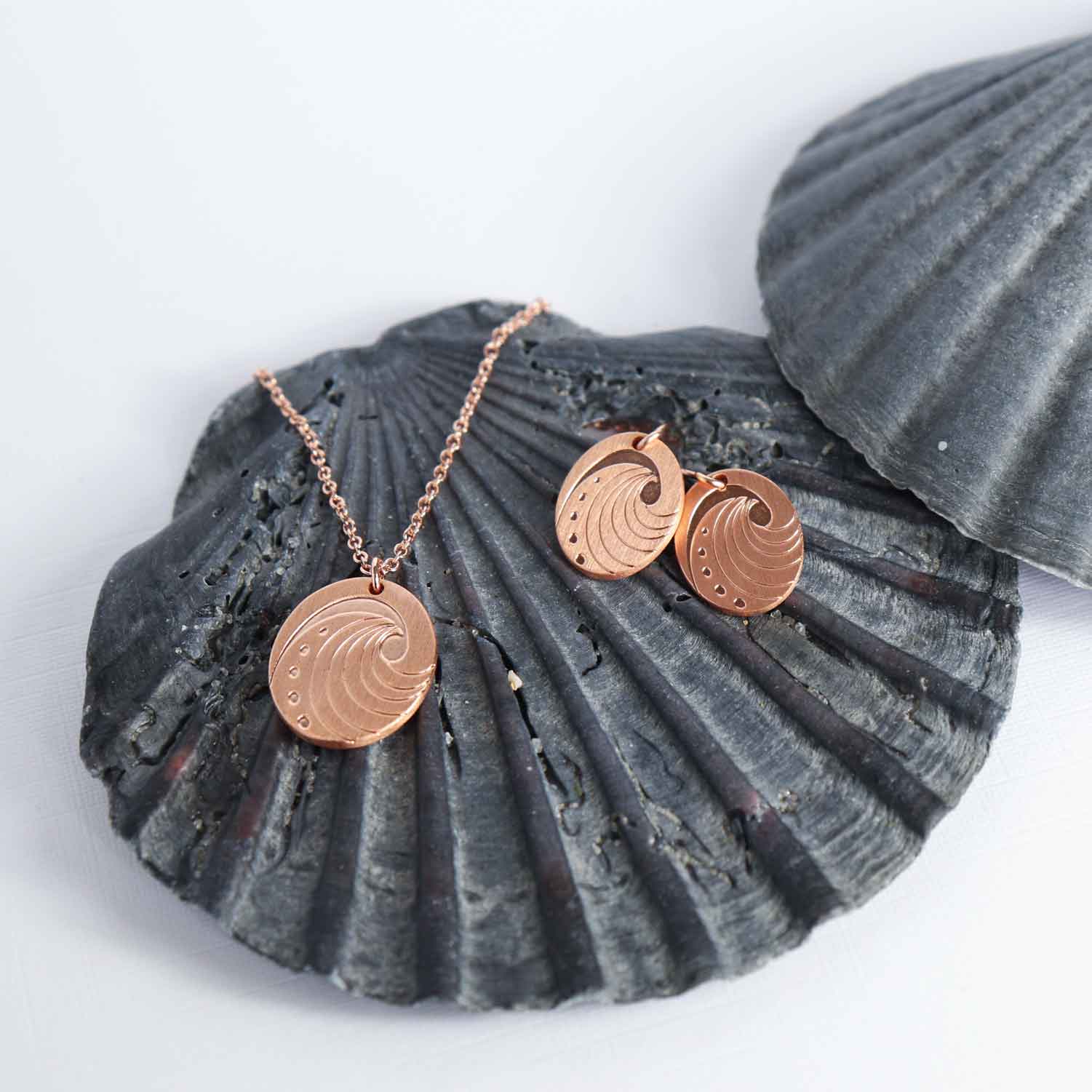 Paua Necklace – Little Taonga