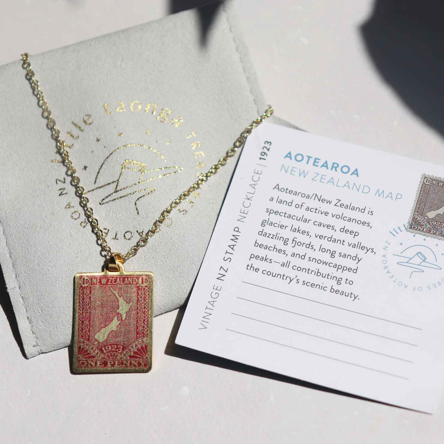 Aotearoa Map – 1923 Pictorial Stamp Necklace – Little Taonga